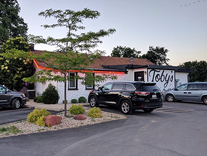 Simple exterior, extraordinary fish fry &ndash; sometimes the best supper clubs don't need fancy facades.