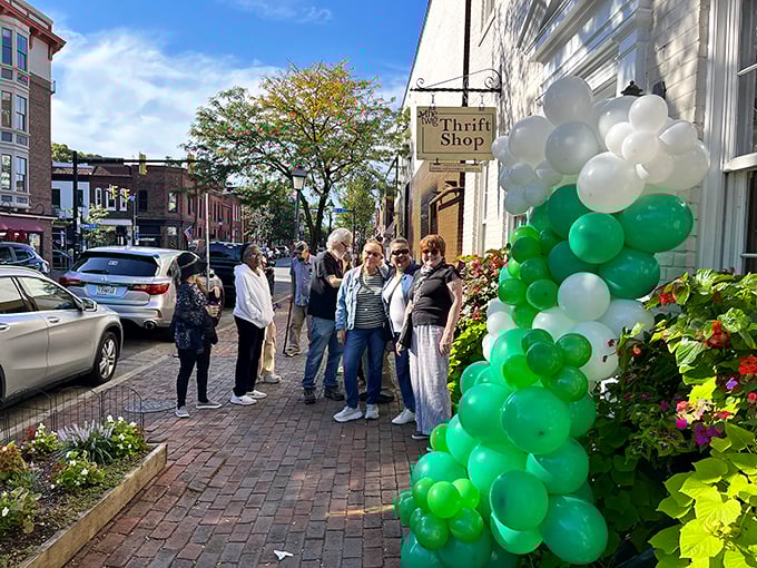 Old Town Alexandria's charm extends to its thrift scene&mdash;white brick and balloons welcome savvy shoppers.