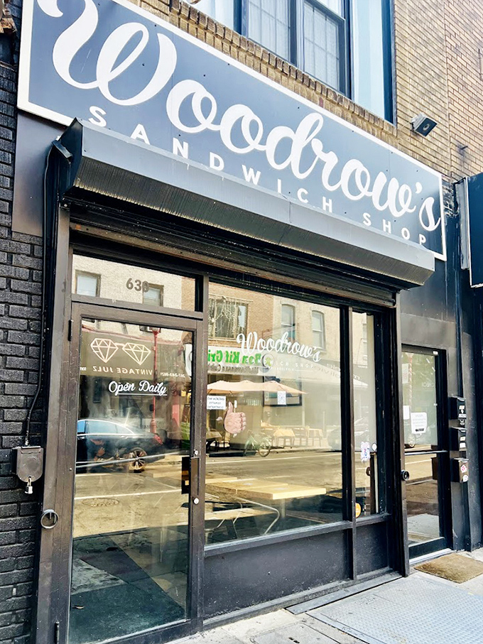 Sleek South Street style meets serious sandwich craft in this modern take on the classic shop.