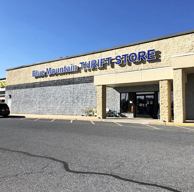 This Palmyra thrifting destination has enough square footage to get lost in&mdash;and enough bargains to make it worthwhile!