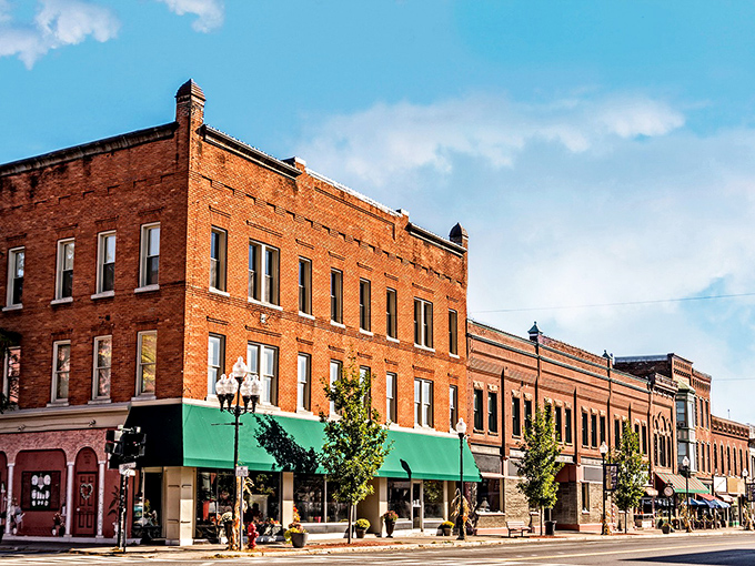 Small-town charm served up fresh daily, no reservations required for this authentic experience.