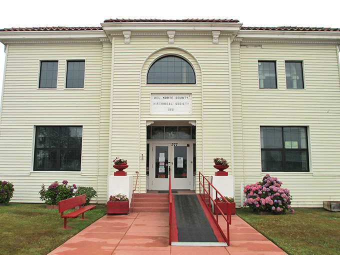 Del Norte's time capsule stands proudly at attention, its pristine facade and rosy welcome ramp inviting history buffs to dive in.