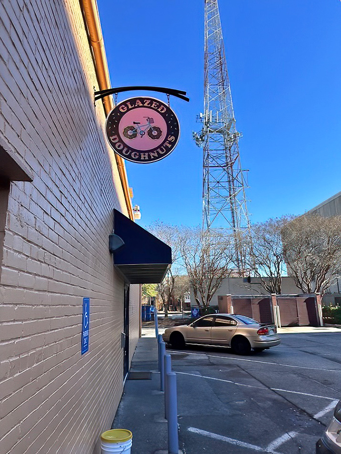 White brick simplicity outside, donut complexity inside—Hampton knows how to keep secrets.