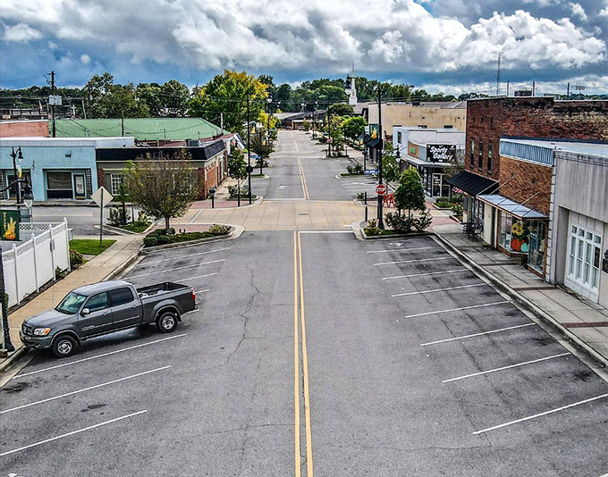 These tree-lined streets prove that Hamilton knows how to balance progress with preservation.