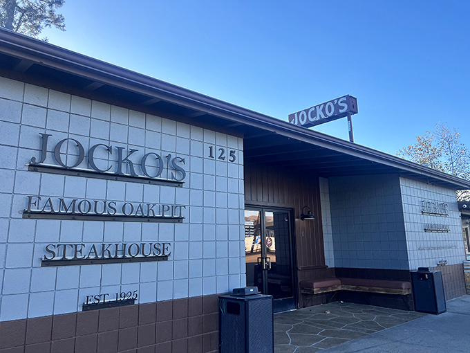 That simple "Famous Oak Pit Steakhouse" sign at Jocko's isn't boasting&mdash;it's just stating a fact recognized by BBQ pilgrims for generations.