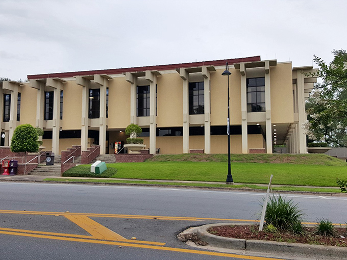 Government buildings in Marianna may not win beauty contests, but the affordable living certainly deserves a crown.
