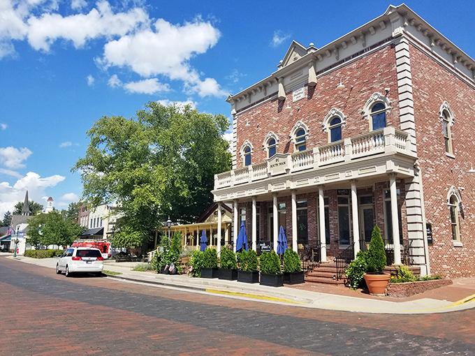 Brick buildings and boutique charm make Zionsville feel like a movie set where retirees can live like stars without needing a star's income.