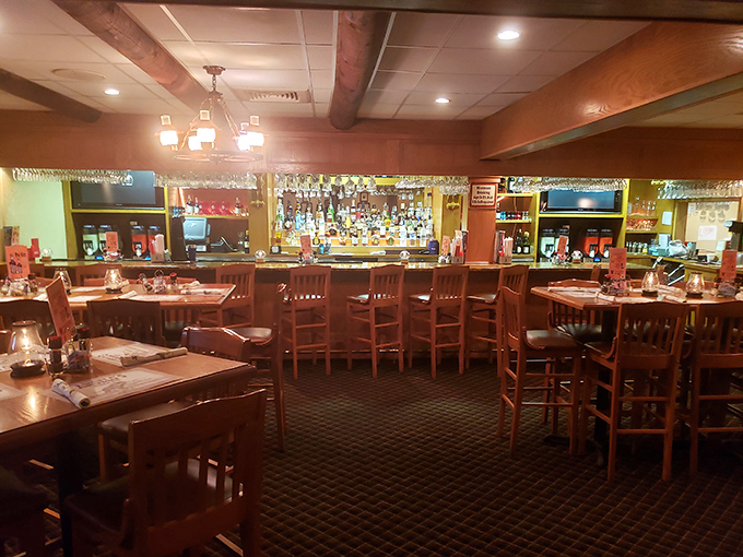 The Long Horn Saloon area invites you to saddle up to the bar. Cowboys may be gone, but their spirit lives on in this wood-paneled watering hole.