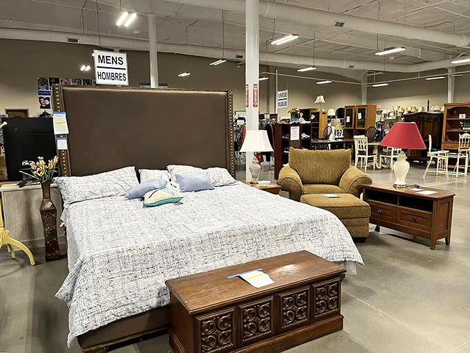 A bedroom display that whispers, "Yes, you can have champagne taste on a root beer budget." 