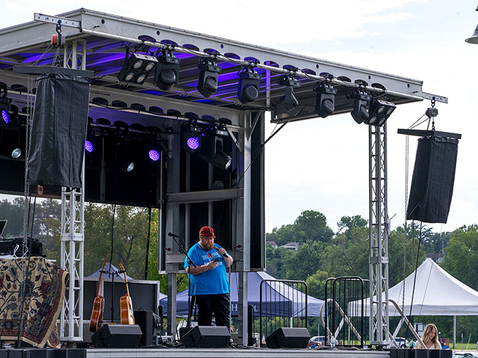 Live music under open skies &ndash; where the soundtrack to your Red Wing getaway comes with a side of fresh air.