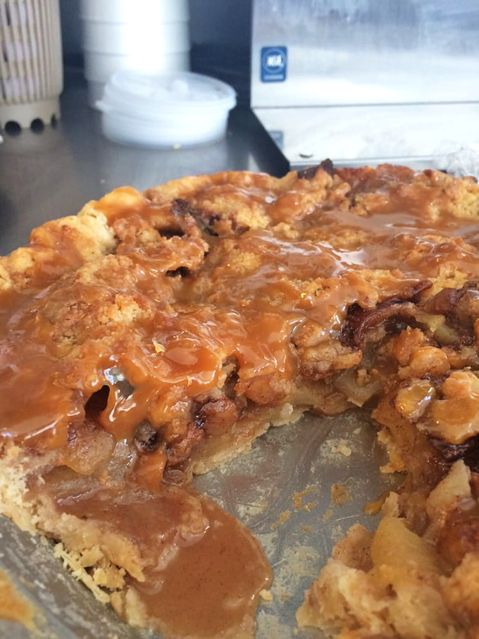 Caramel apple pie that doesn't just speak to your sweet tooth&mdash;it writes it love letters and proposes marriage.