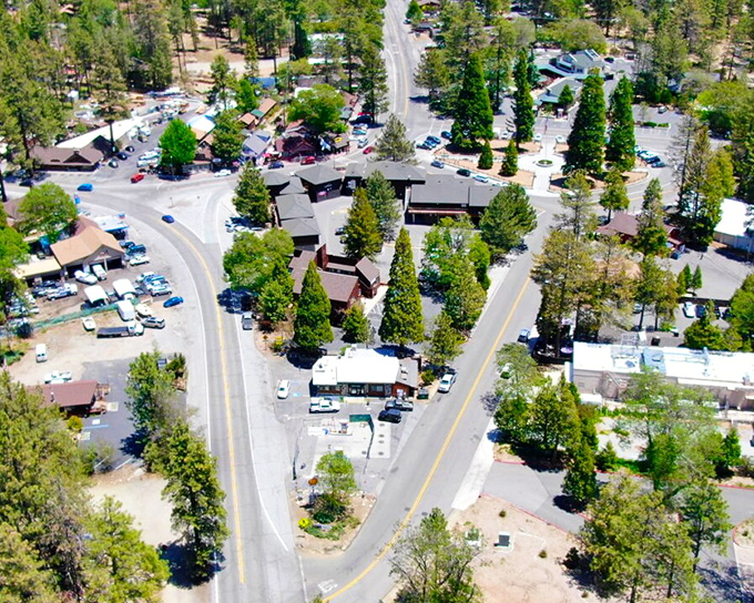 Another angle of Idyllwild's charming center reveals how buildings nestle among the pines. Urban planning that respects its forest setting.
