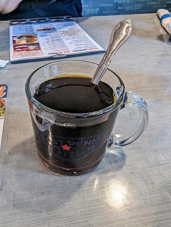 The coffee comes in clear glass mugs emblazoned with the diner's logo&mdash;because when you serve coffee this good, you want to sign your work.