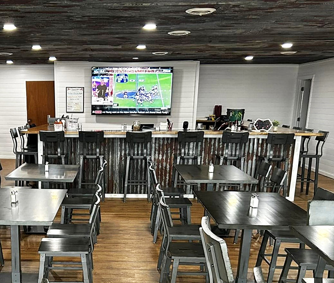 The bar area invites you to settle in and stay awhile. Sports on TV, good food on the table&mdash;what more could a reasonable person want?