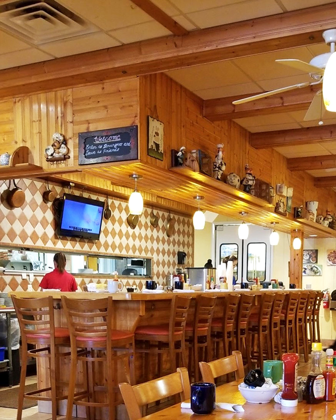 The counter seating offers front-row tickets to the breakfast show. Watch the kitchen magic while contemplating your next coffee refill.