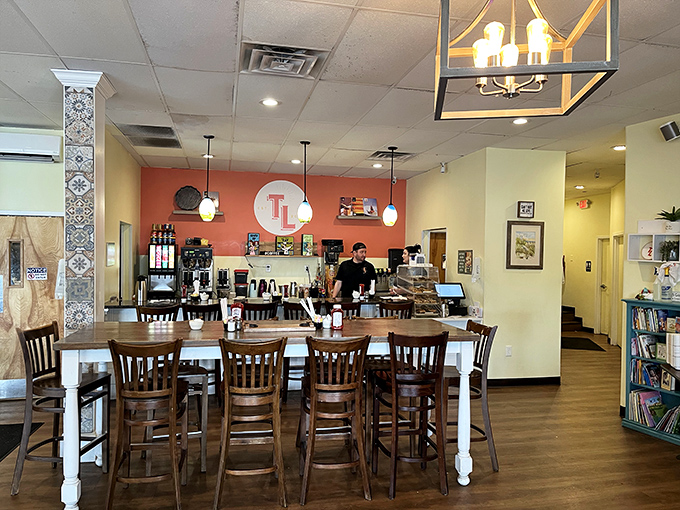 The counter seating offers front-row tickets to the culinary show. Some people pay for Broadway; I'd rather watch breakfast being orchestrated any day.