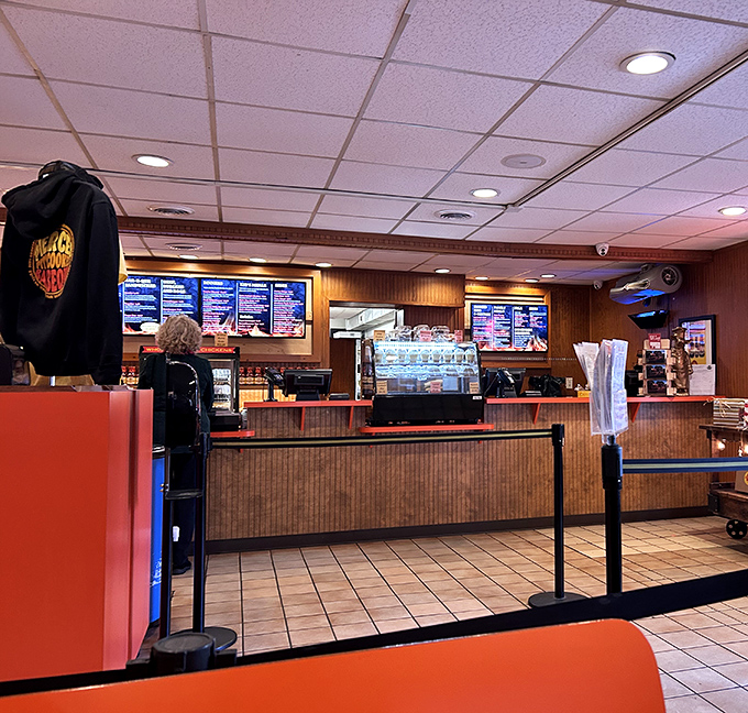 The ordering counter: where dreams are placed and barbecue magic begins. No fancy tablets here&mdash;just good old-fashioned service with a smile.