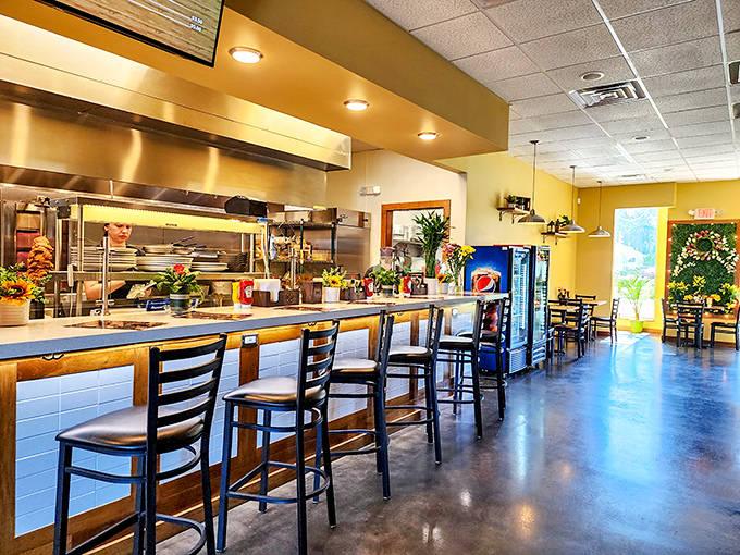 Counter seats offer front-row tickets to the culinary show. Like sitting at the chef's table, minus the pretentiousness and price tag.