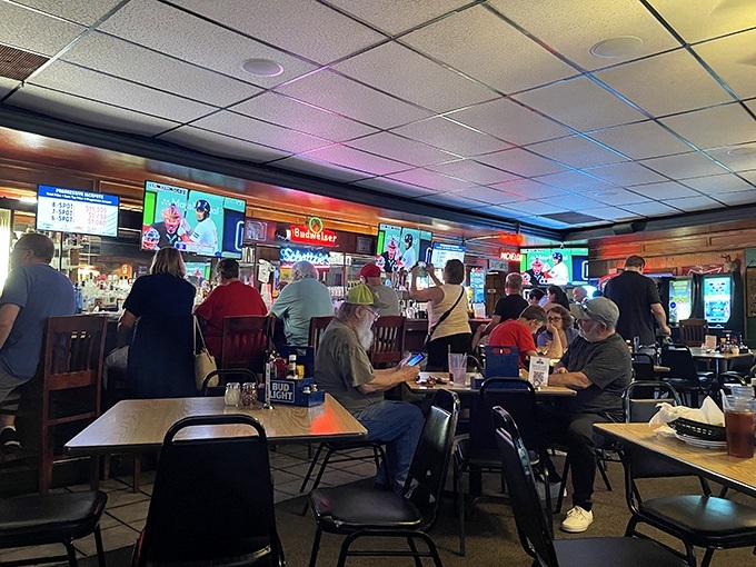 During game time, Schottzie's transforms into a community living room where strangers become friends united by food and sports passion.