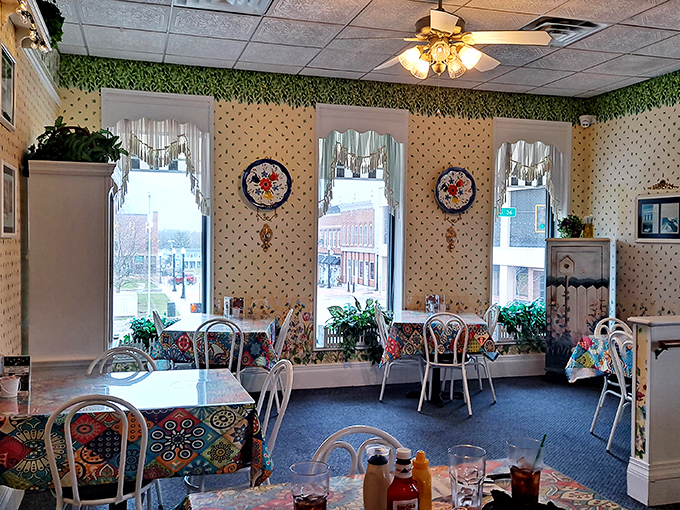 The "gather" sign says it all&mdash;this dining room invites you to slow down, savor your meal, and maybe catch an episode of Andy whistling that famous theme song.