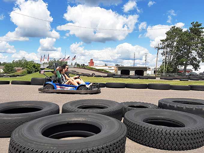Go-kart racing brings out the competitive spirit in visitors of all ages, where tire barriers and the smell of rubber create an authentic racing experience.