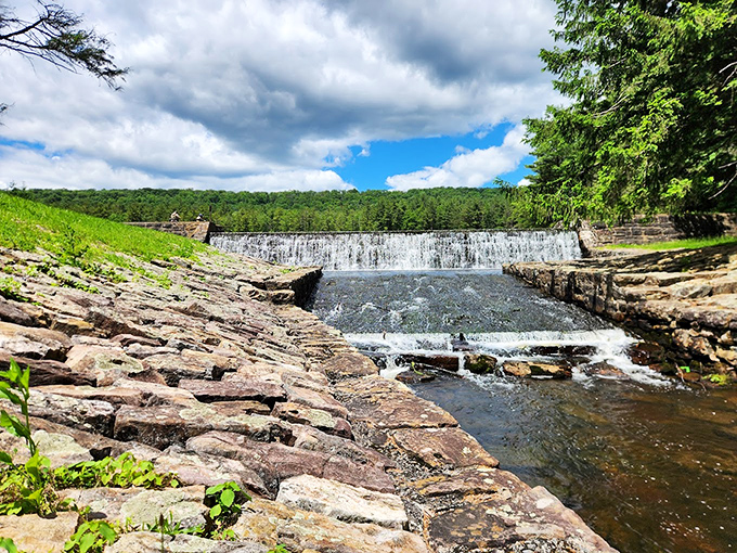 Engineering meets artistry at this historic dam. The rushing water soundtrack comes standard with every visit.