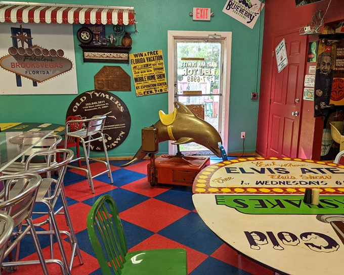 This room's vibrant turquoise walls and checkerboard floor scream "Florida fun" &ndash; a playful space where calories don't count and memories multiply.