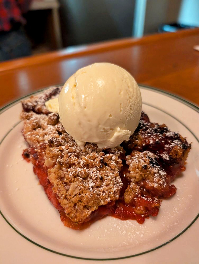 Fruit crumble meets ice cream in a dessert liaison so perfect it should be the climactic scene in a rom-com about food.