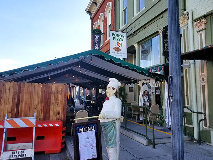 Pogo's Pizza brings Italian charm to Main Street, complete with a chef statue who's seen thousands of perfect sunset dinners.
