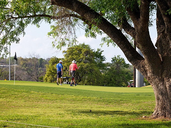 The Scott Schreiner Golf Course offers affordable greens fees and Hill Country views that make even a bad swing seem worthwhile.