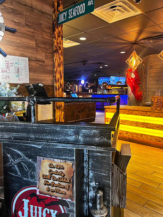 The host station promises "An 18% Gratuity Will Be Added For Parties of 6 or More"&mdash;a small price for guiding your crew to seafood nirvana.