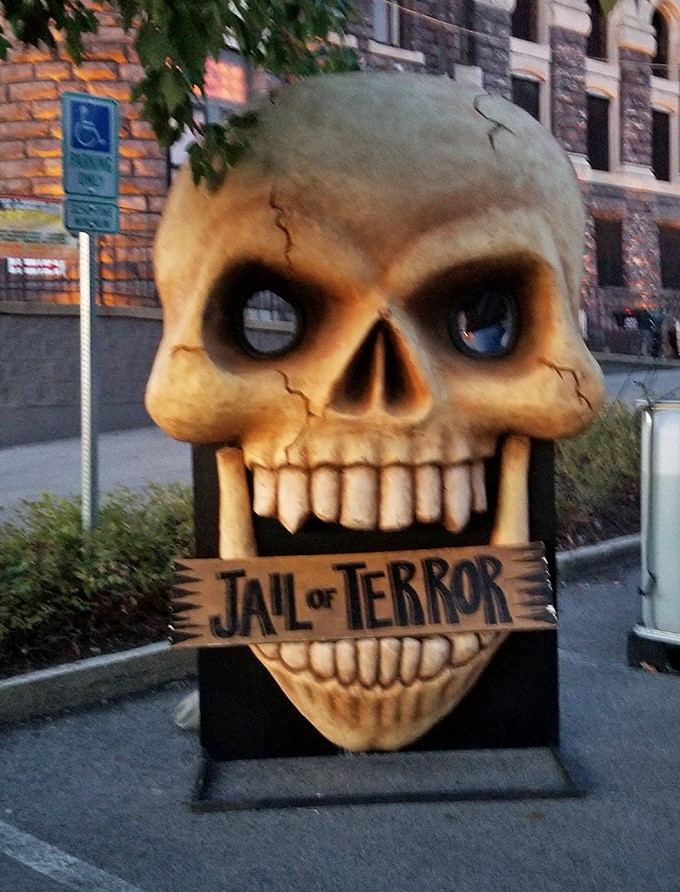 Halloween brings out the jail's playful side! This grinning greeter announces the "Jail of Terror" with all the subtlety of a prison siren.