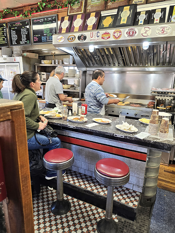 The open kitchen concept wasn't invented by trendy restaurants&mdash;diners perfected it decades ago, making every meal dinner and a show.