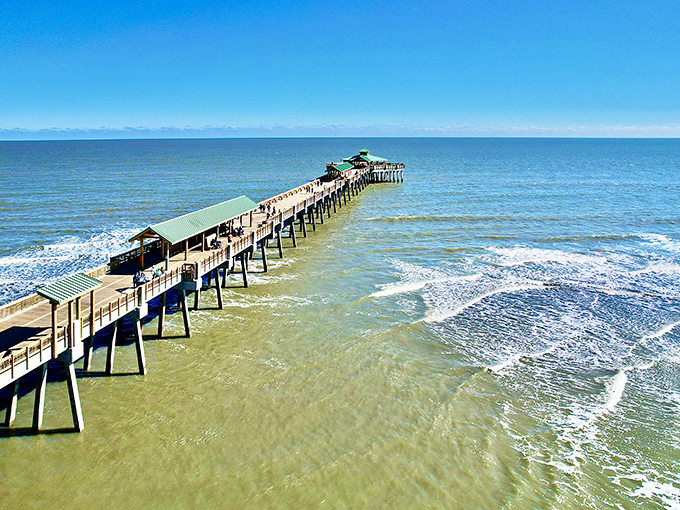 Sunshine, sea breeze, and endless horizon &ndash; the holy trinity of coastal therapy available daily at Folly Beach.