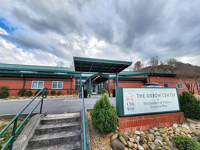 Learning meets nature at the Oxbow Center, where academics and adventurers find common ground studying Virginia's aquatic treasures.