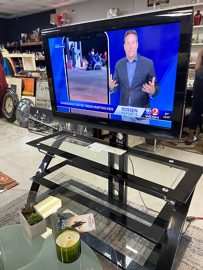 Breaking news: This television stand setup proves you don't need to pay premium prices for a premium viewing experience. Remote not included, but savings are!