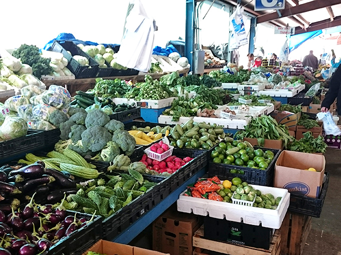 Nature's color palette on full display&mdash;vegetables arranged with the care of an artist, pricing that makes grocery stores seem like robbery.