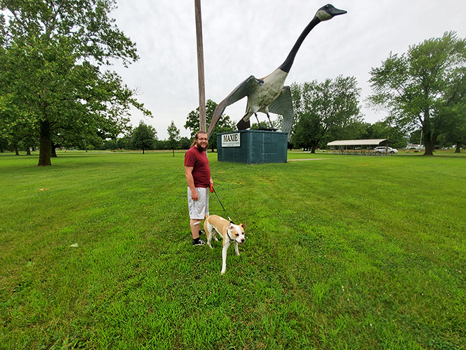 The true measure of any roadside attraction: does it make for a great dog walk? Maxie passes the canine approval test with flying colors.
