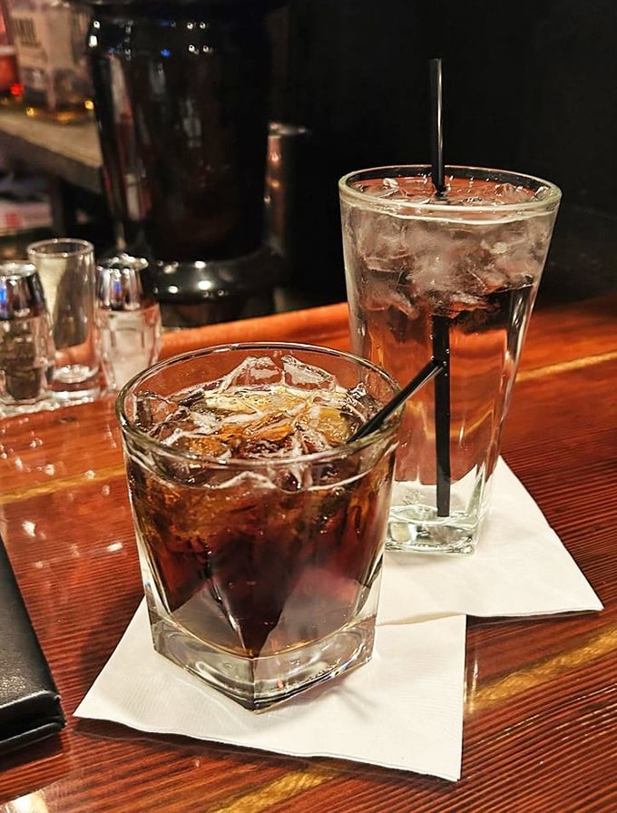 Classic cocktails served with zero pretension, because sometimes simple pleasures deliver the most sophisticated satisfaction.