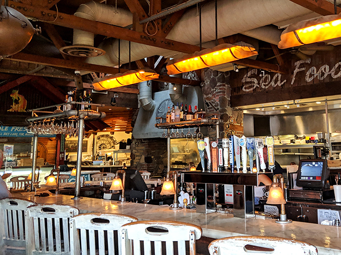 The bar isn't just where drinks are made&mdash;it's command central for seafood operations, where libations worthy of Neptune himself are crafted.