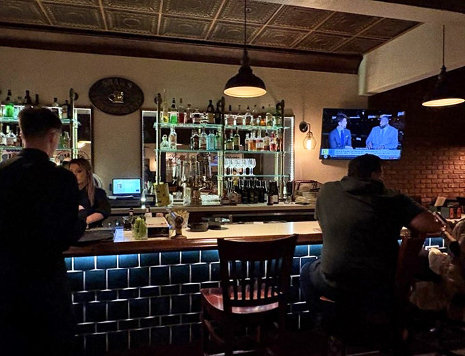 Behind every great steakhouse is a bar that understands its supporting role&mdash;crafting cocktails worthy of the main attraction.