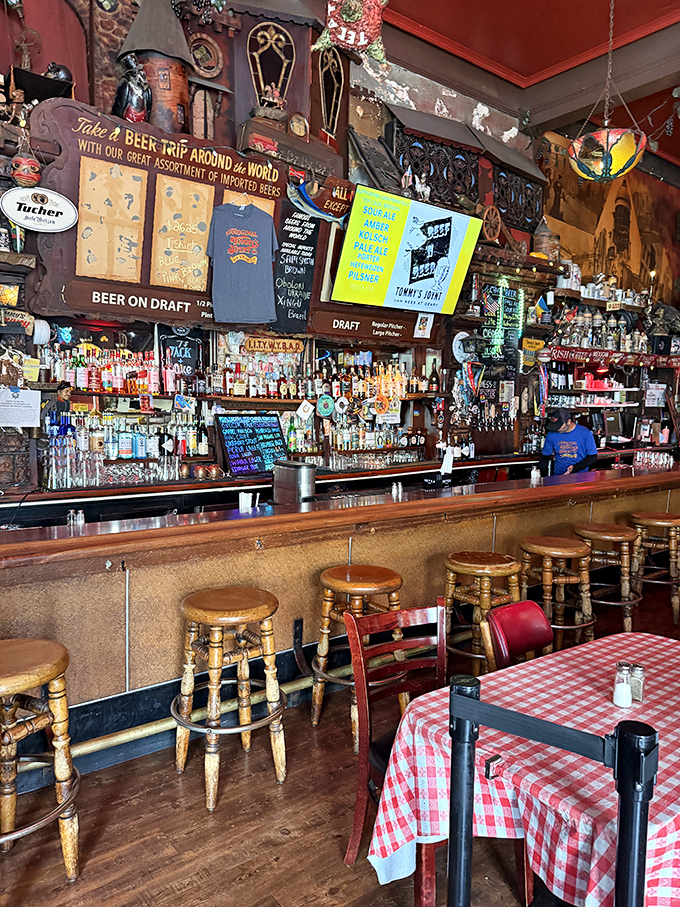 The bar at Tommy's isn't trying to reinvent mixology&mdash;it's a shrine to straightforward drinking where bartenders pour with purpose and the beer is always cold.