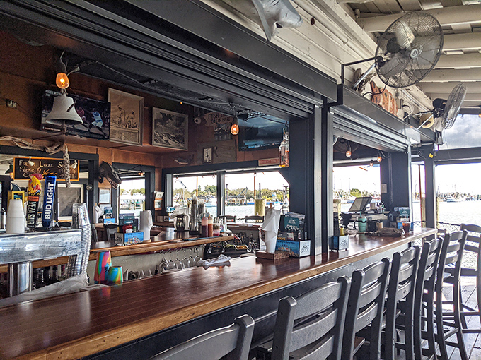 The bar offers waterfront views and cold drinks &ndash; perfect for watching boats and contemplating life.