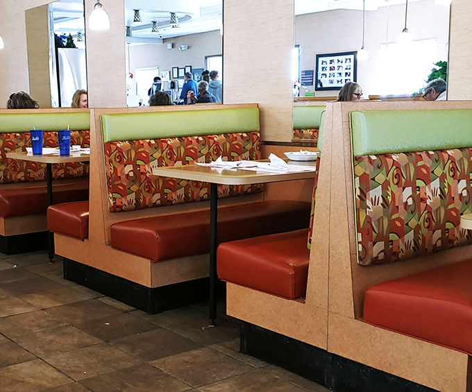 These booths have witnessed first dates, family reunions, and countless coffee refills. Each one offers its own little sanctuary of comfort.