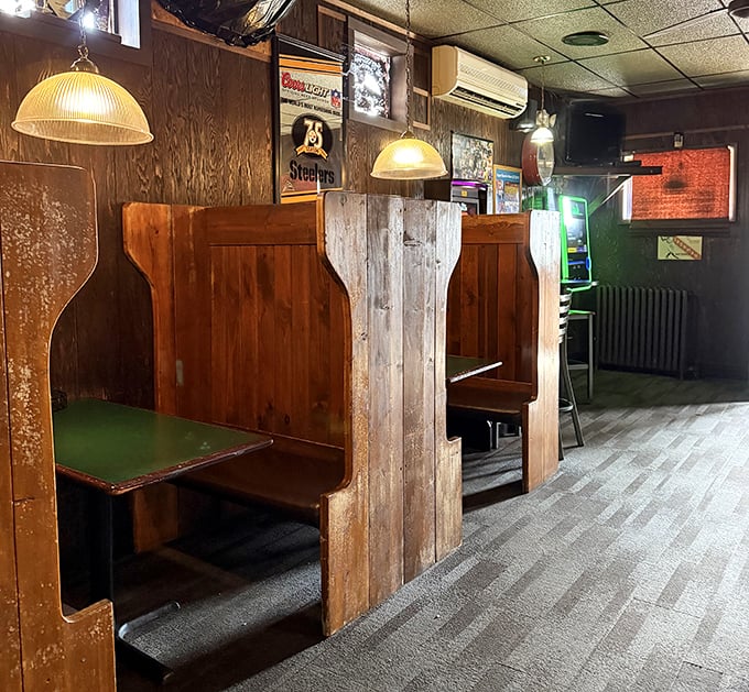 These wooden booths have witnessed countless first dates, family celebrations, and "I'm too full but let's order dessert anyway" moments.