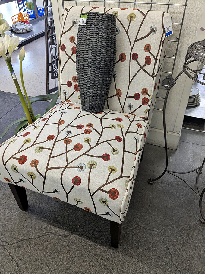 This chair has supported more conversations than a therapist's office – and costs way less.