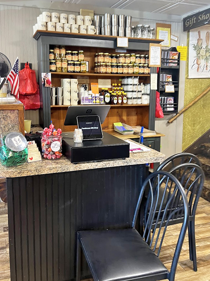 The gift shop counter doubles as a time machine to when restaurants sold their own branded mugs and homemade jams without a hint of irony.