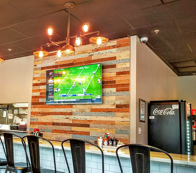 The rustic-meets-modern aesthetic isn't just Instagram bait&mdash;it's the perfect backdrop for the serious business of comfort food consumption.