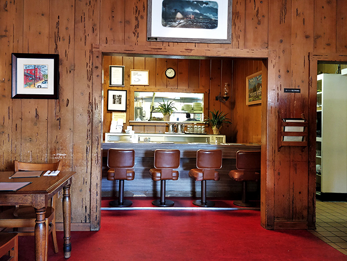 The counter seating area offers front-row tickets to the kitchen's culinary performance &ndash; dinner and a show, coastal California-style.