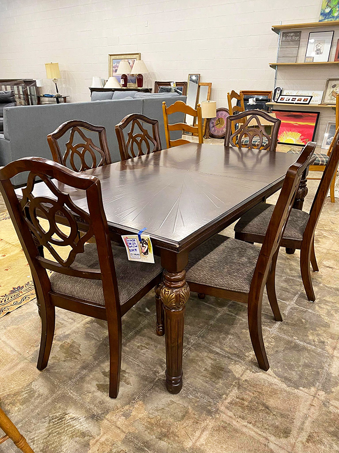 Dinner party ready with intricate chair backs that say "I have excellent taste" without you having to mention it.